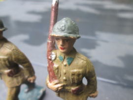 DURSO 2 Belgium marching soldiers WW2 green collar means Ardense Jager ...